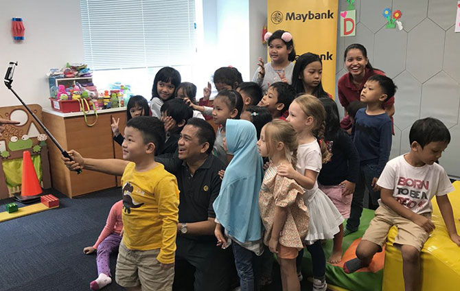 Build a Fabulous Career at Maybank